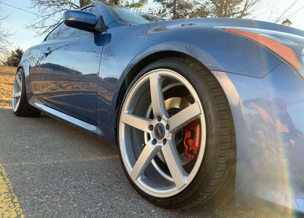 2013 INFINITI G37 X with 20x9.5 Vossen Cv3r and Falken 235x35 on ...