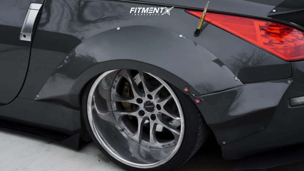 2004 Nissan 350Z 2dr Coupe (3.5L 6cyl 6M) with 19x11.5 SSR Agle Minerva ...