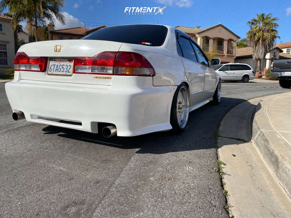 2002 Honda Accord EX V-6 4dr Sedan (3.0L 6cyl 4A) with 18x8.5 STR 601 ...