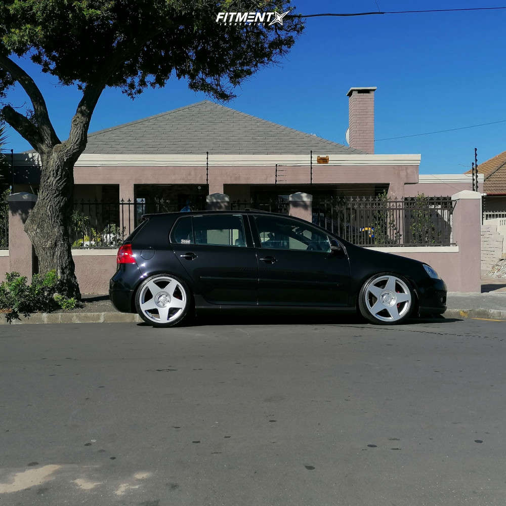 2007 Volkswagen GTI Base with 19x9 Fifteen52 Tarmacs and Windforce ...
