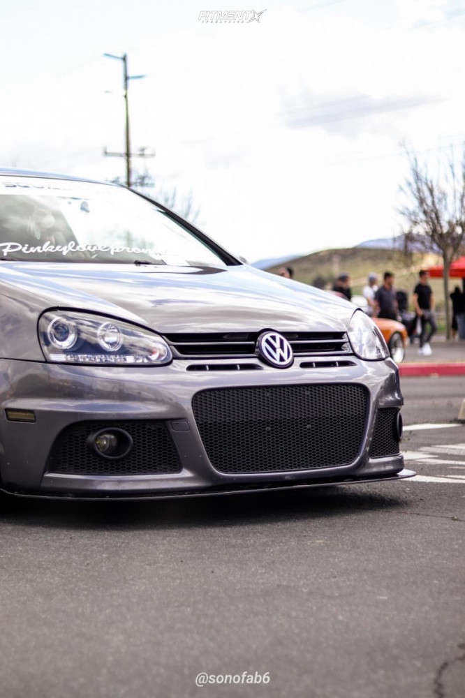 2007 Volkswagen Rabbit 2.5 with 18x8.5 Revolve Apvd No 1219 and Pantera ...