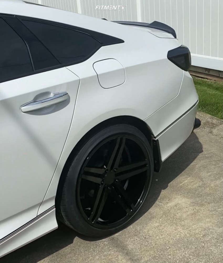 2018 Honda Accord Touring with 20x10 Verde Parallax and Nexen 255x35 on ...