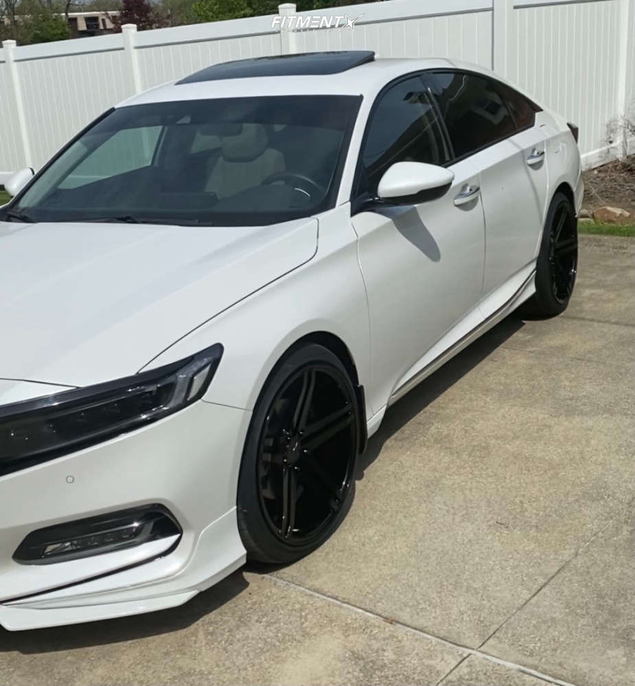 2018 Honda Accord Touring with 20x10 Verde Parallax and Nexen 255x35 on ...