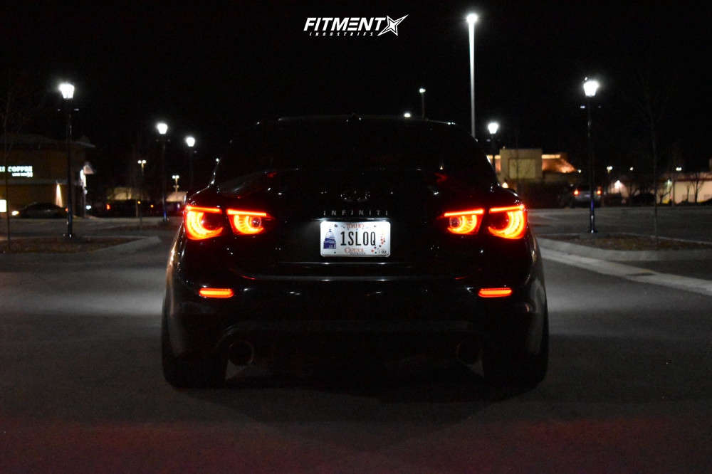 2014 INFINITI Q50 Sport with 19x10.5 ESR Rf2 and Continental 265x35 on ...