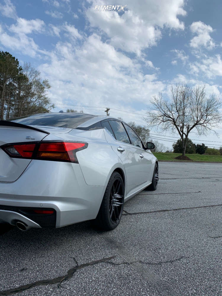 2019 Nissan Altima SL with 18x8 Mach ME4 and Lexani 225x40 on Stock ...