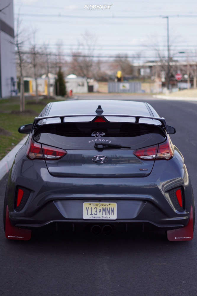 2019 Hyundai Veloster Turbo R-Spec with 18x9.5 AVID1 AV6 and Pirelli ...