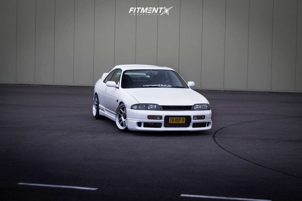 1995 Nissan Skyline R33 Base with 18x9.5 Revolve Apvd No 1219 and ...