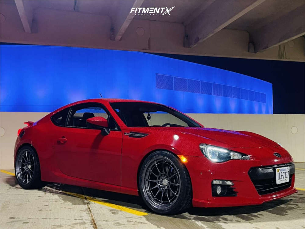 Enkei NT03M 18x9.5 40 Gray | 365-895-8040GM | Fitment Industries