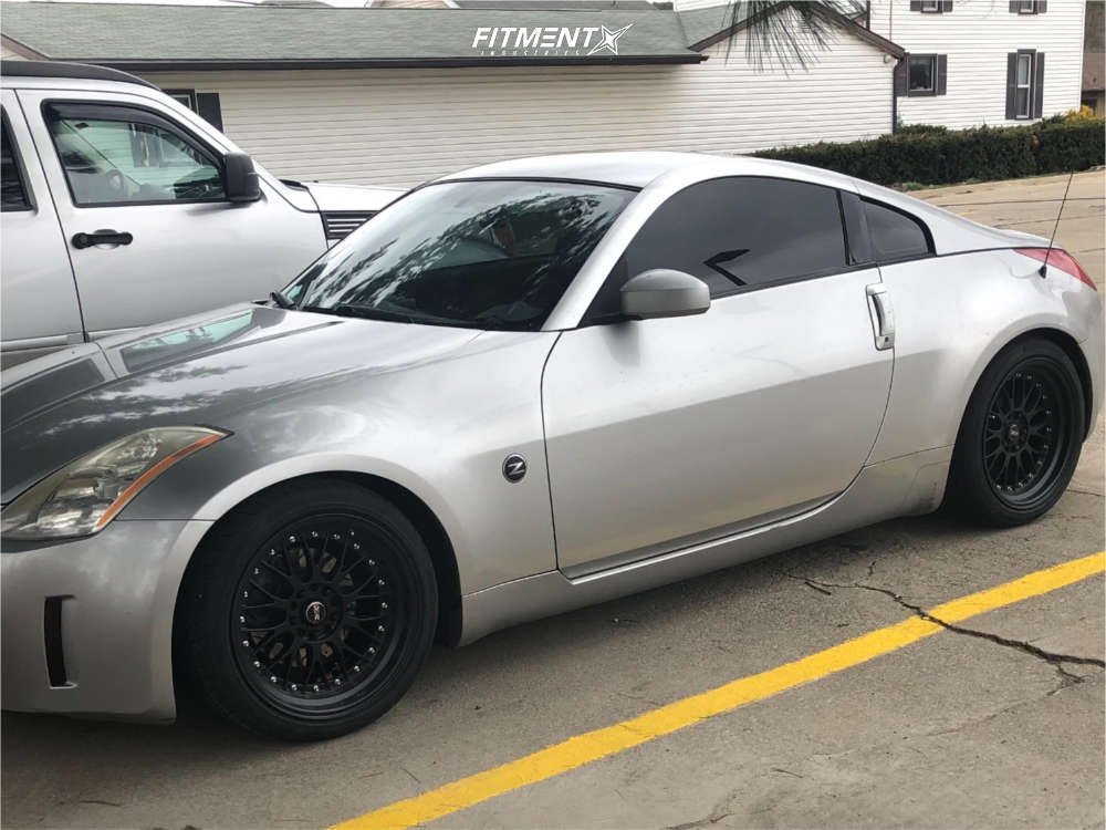 2004 Nissan 350Z 2dr Coupe (3.5L 6cyl 6M) with 18x10 XXR 521 and Vercelli 275x35 on Coilovers ...