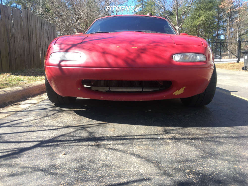 1992 Mazda MX-5 Miata Base with 15x9 Konig Countergram and Nitto 225x45 ...
