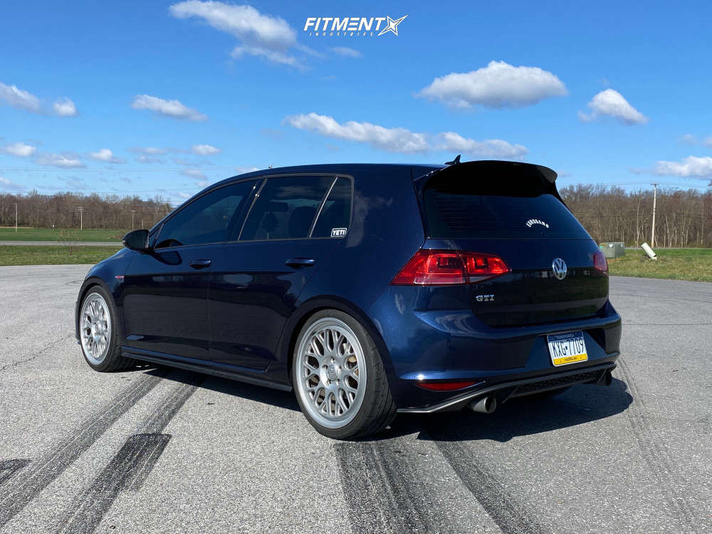 2017 Volkswagen GTI S with 19x8.5 Fifteen52 Formula Gt and Firestone ...