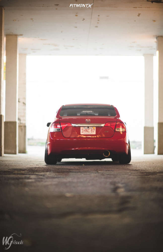 2009 Honda Civic Si with 18x9.5 Aodhan Ds03 and Achilles 215x35 on ...