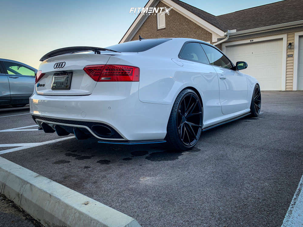 2013 Audi RS5 Base with 20x10.5 Niche Misano and Continental 275x30 on ...