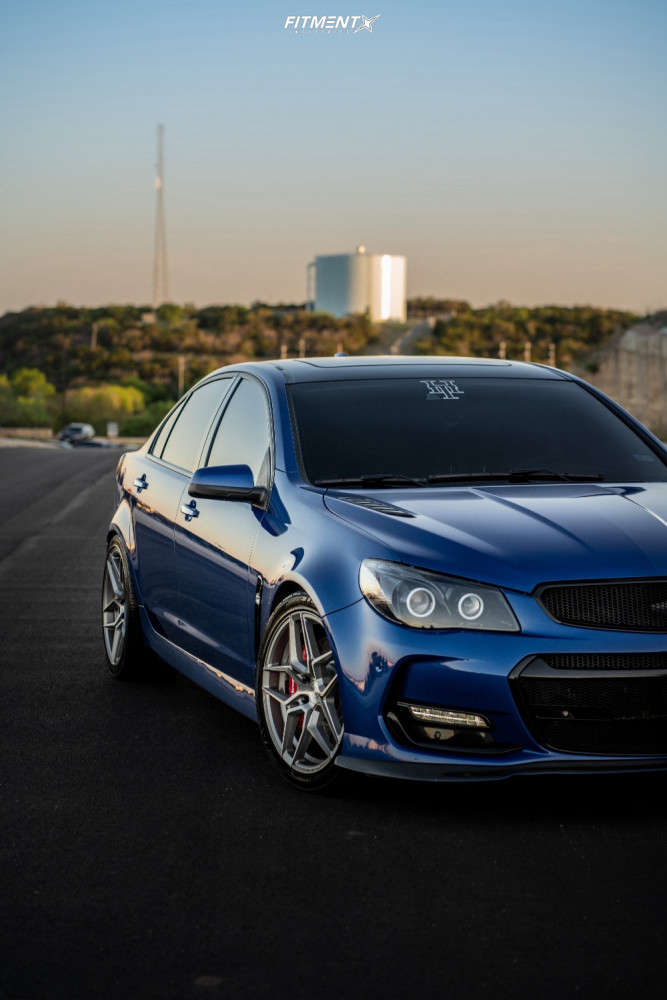 2017 Chevrolet SS Base with 19x8.5 Rohana Rfx11 and Kumho 245x40 on ...