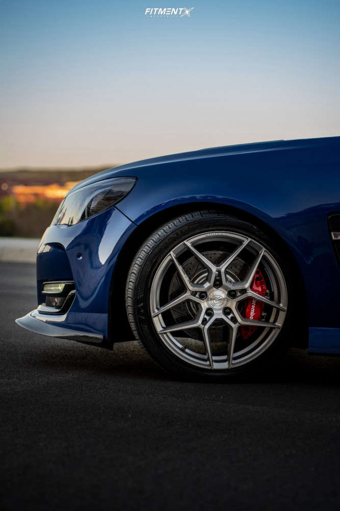 2017 Chevrolet SS Base with 19x8.5 Rohana Rfx11 and Kumho 245x40 on ...