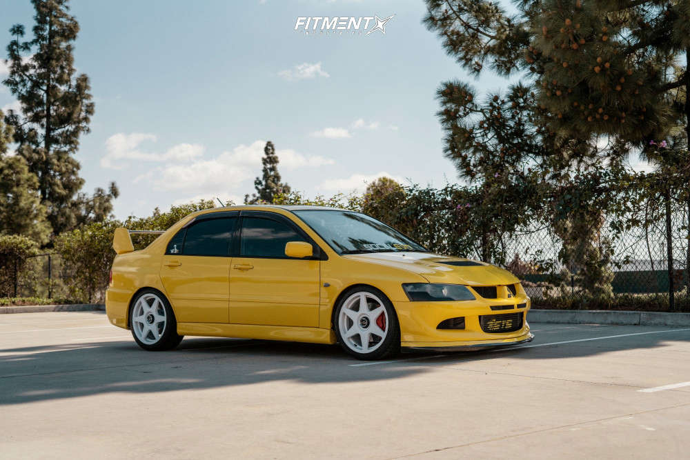 2003 Mitsubishi Lancer Evolution with 18x8.5 Fifteen52 Tarmac Evo and ...