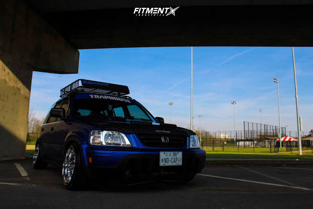 1999 Honda CR-V EX with 17x9 Whistler Kr7 and Toyo Tires 195x40 on ...