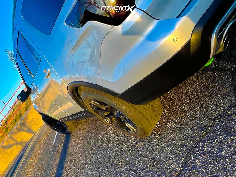 2016 Ford Explorer XLT with 20x10.5 Aodhan Ls009 and Toyo Tires 295x45 ...