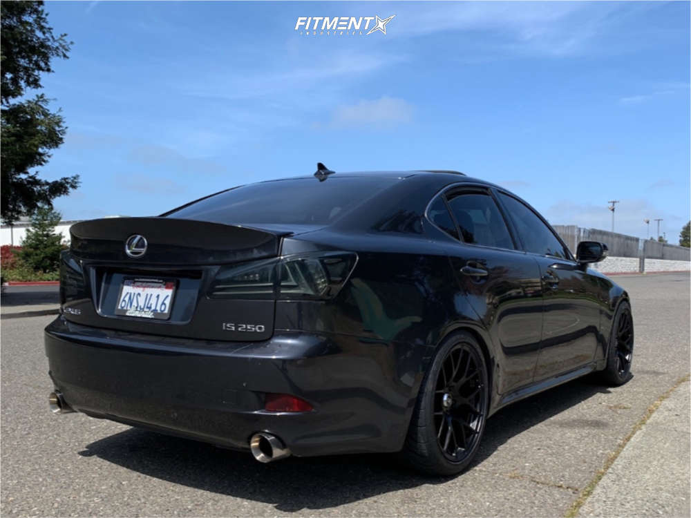 2010 Lexus IS250 4dr Sedan (2.5L 6cyl 6A) with 18x9.5 Enkei Raijin and ...