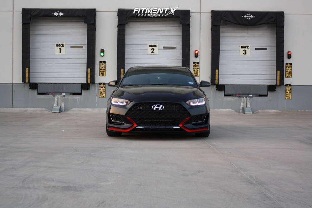 2020 Hyundai Veloster N Base with 19x8.5 Konig Ampliform and Pirelli ...