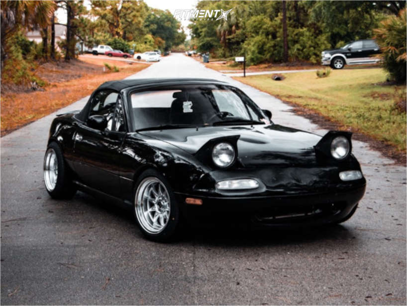 1995 Mazda MX-5 Miata Base with 15x8 JNC Jnc003 and Federal 195x45 on ...