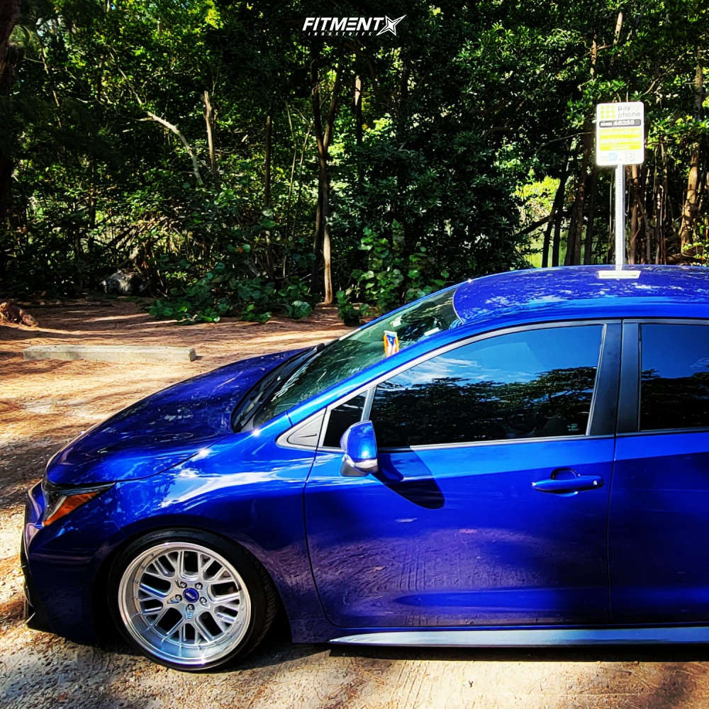 2020 Toyota Corolla SE with 18x9.5 ESR Cs11 and Dunlop 225x40 on ...
