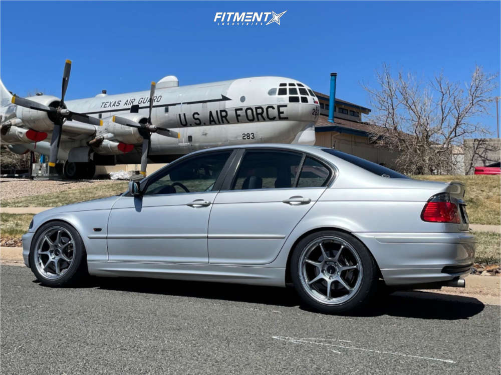 Enkei TS-7 18x8.5 38 Silver | 535-885-1238GR | Fitment Industries