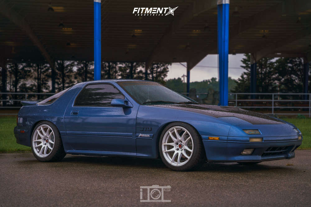 1989 Mazda RX-7 GTU with 17x9 Work Emotion Cr Kiwami and Federal 235x40 ...