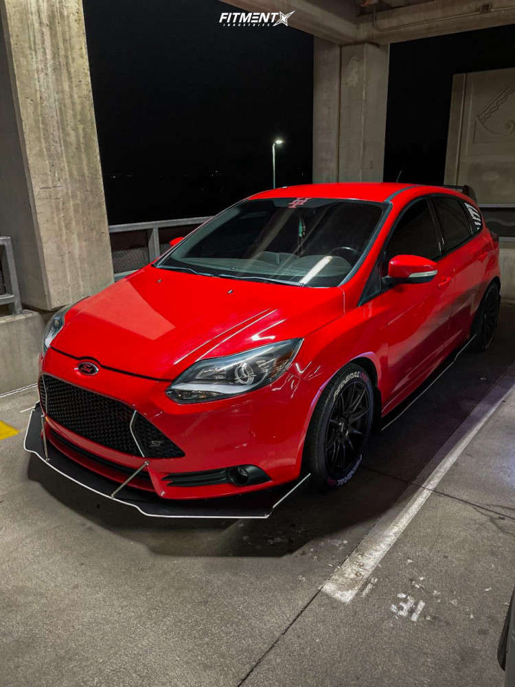 2013 Ford Focus ST with 18x8.75 XXR 527 and Federal 235x40 on Lowering Springs | 1632674 ...