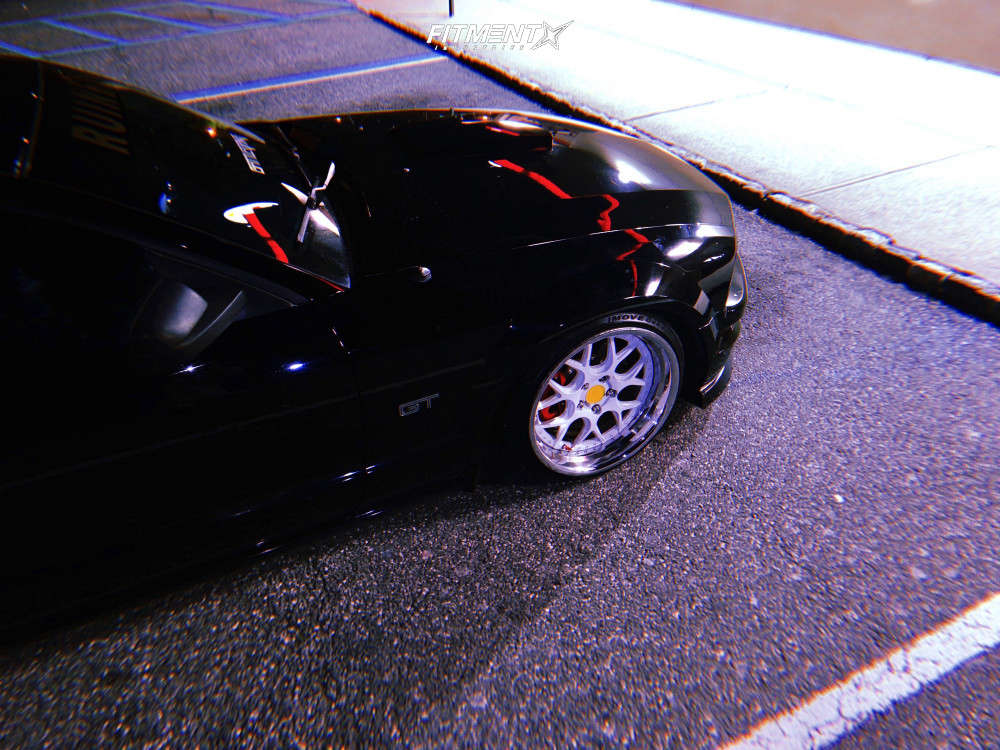 2007 Ford Mustang GT with 19x9.5 Rennen International Csl2 and Federal ...