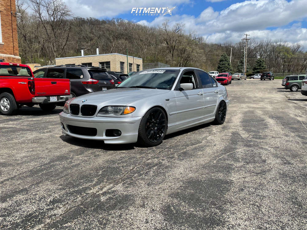 2003 BMW 325 Base with 18x8.5 Aodhan Ah-x and Federal 225x40 on ...