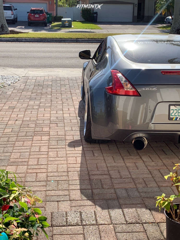 2012 Nissan 370Z Base with 19x10.5 ESR Sr06 and Michelin 265x35 on ...