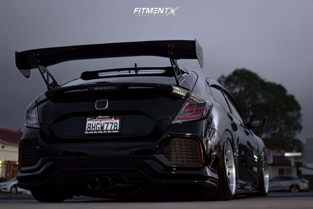 2018 Honda Civic Sport with 18x9.5 Work Emotion D9r and Federal 225x35 ...