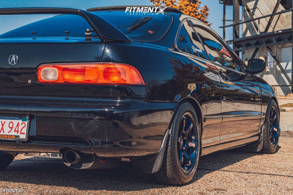 2001 Acura Integra LS with 15x8 Gram Lights 57dr and Nitto 205x50 on ...