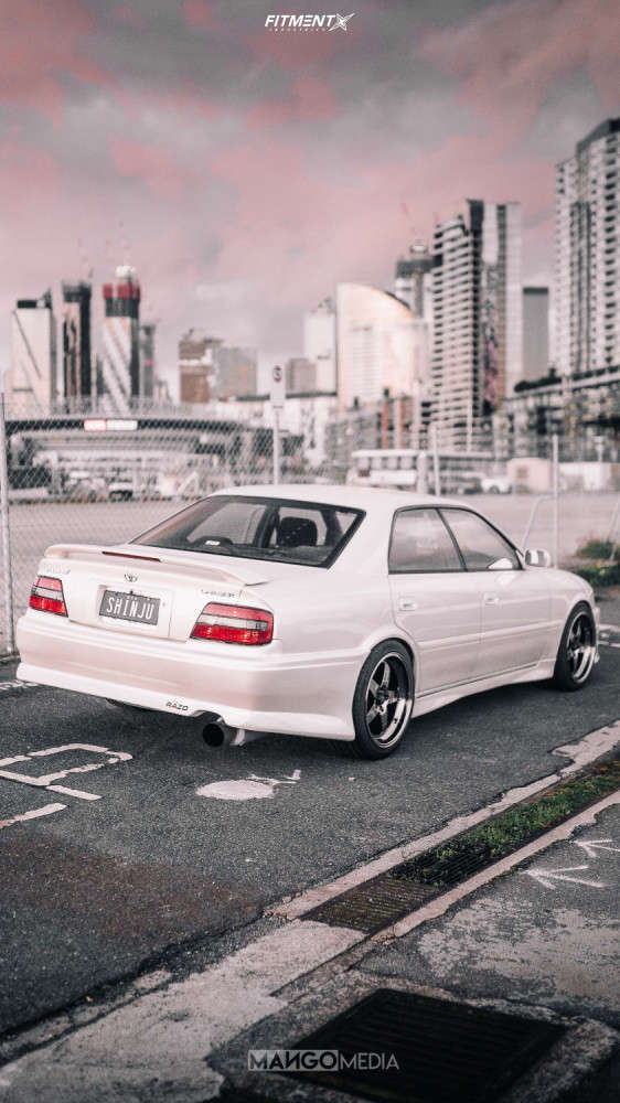 1998 Toyota Chaser Base with 18x9 Cosmis Racing Xt-005r and Bridgestone ...