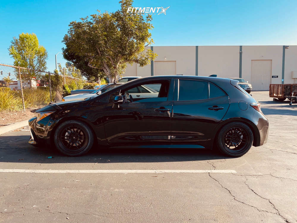 2020 Toyota Corolla XSE with 17x9 Enkei Rpf1 and Federal 235x40 on ...