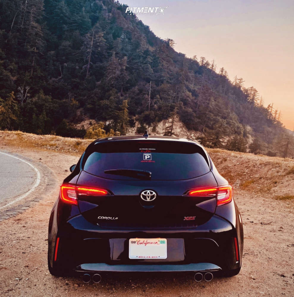 2020 Toyota Corolla XSE with 17x9 Enkei Rpf1 and Federal 235x40 on ...