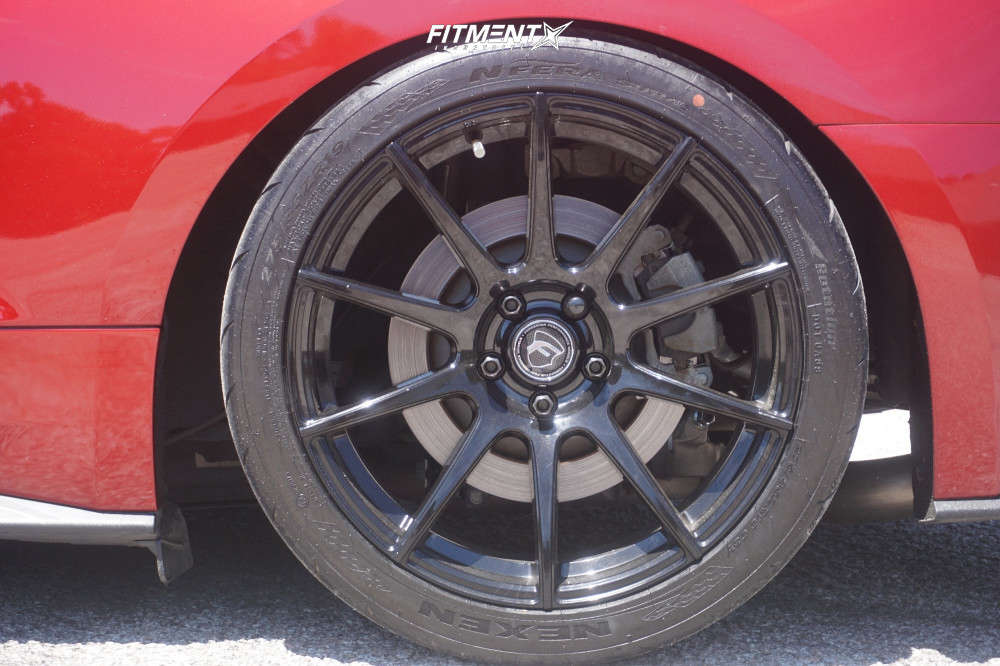 2016 Ford Mustang GT Premium with 19x10 Forgestar Cf10 and Nexen 275x35 ...