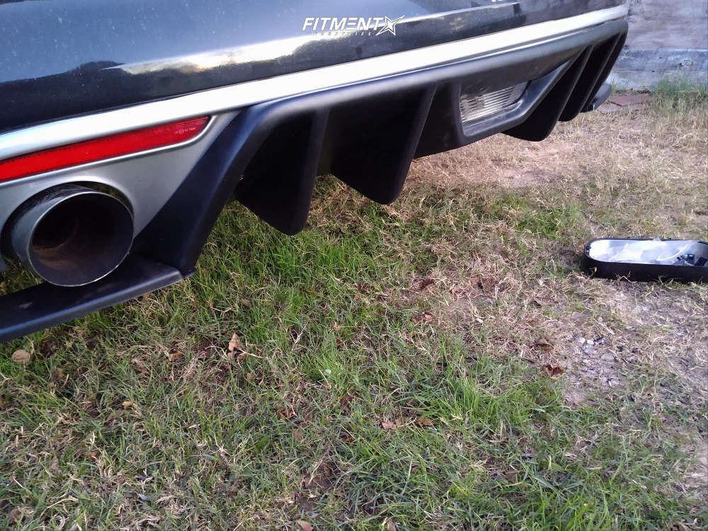 2015 Ford Mustang EcoBoost with 20x10 SVE Xs7 and Landsail 275x35 on ...