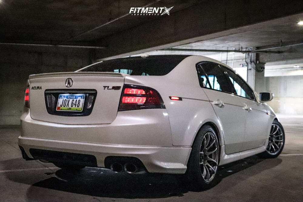 2007 Acura TL Type-S with 17x9 Vors Tr4 and Michelin 235x40 on Lowering ...