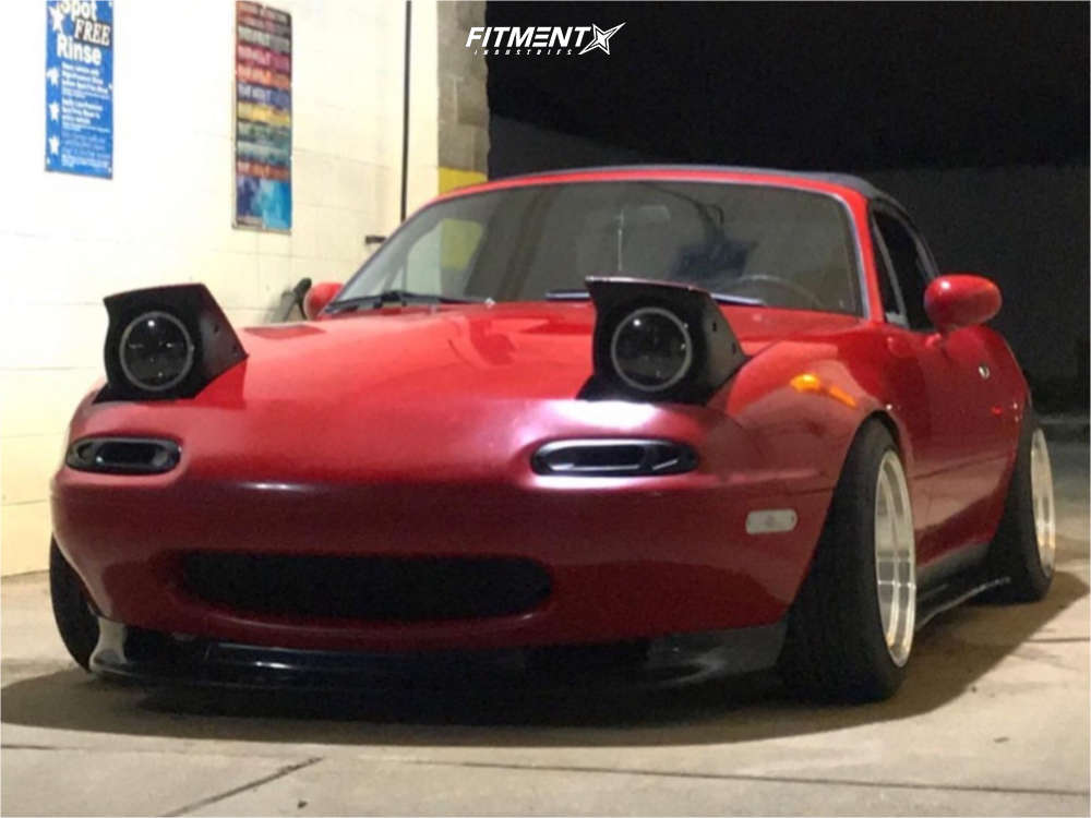 1991 Mazda MX-5 Miata Base with 15x8 MST Time Attack and Toyo Tires ...