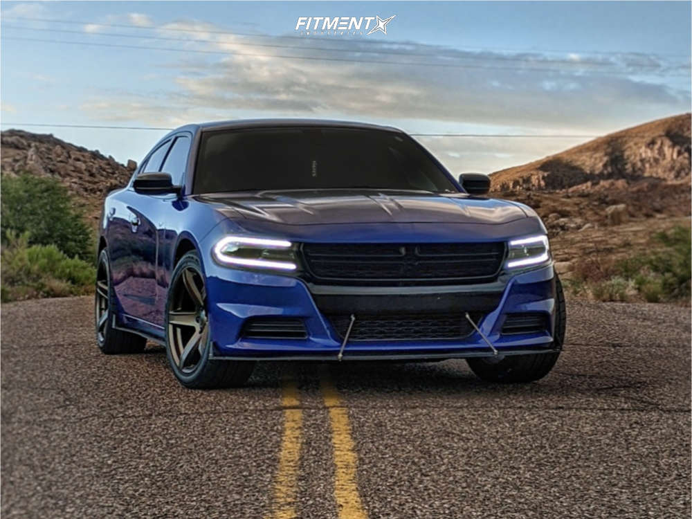 2018 Dodge Charger SXT with 20x9.5 Factory Reproductions Fr77 and Nitto ...
