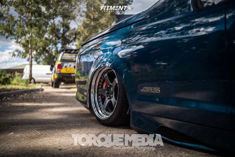 2008 Holden Commodore Base with 19x9.5 Work Gt5 and Achilles 245x35 on ...