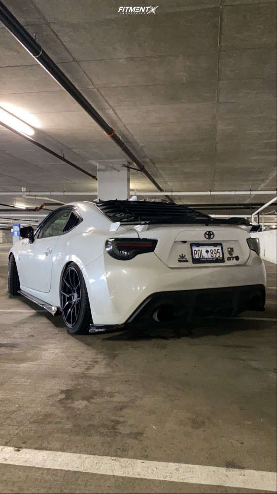 2020 Toyota 86 GT with 18x9.5 Option Lab R716 and Nankang 235x45 on Air ...