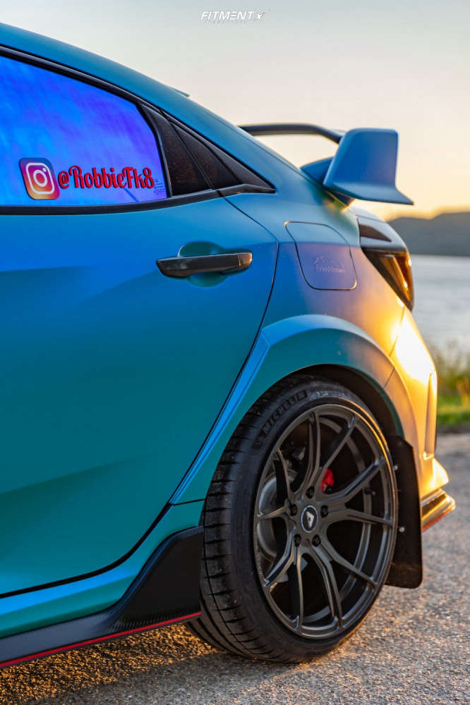 2019 Honda Civic Type R with 19x10 Vorsteiner V-ff103 and Michelin ...
