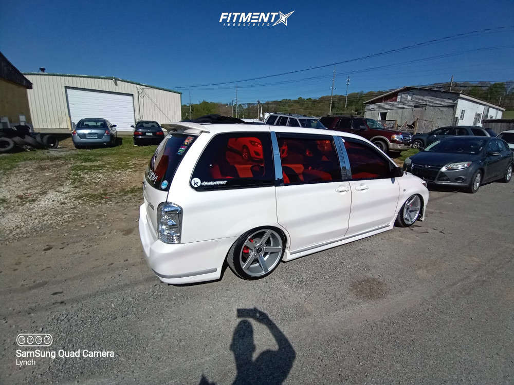 2006 Mazda MPV LX-SV with 18x8.5 JNC Jnc026 and Federal 225x40 on Air ...