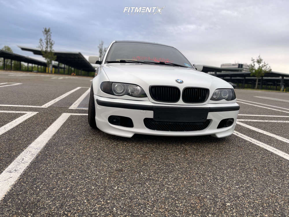 2002 BMW 325i Base with 18x9.5 ESR Rf2 and Federal 215x45 on Air ...