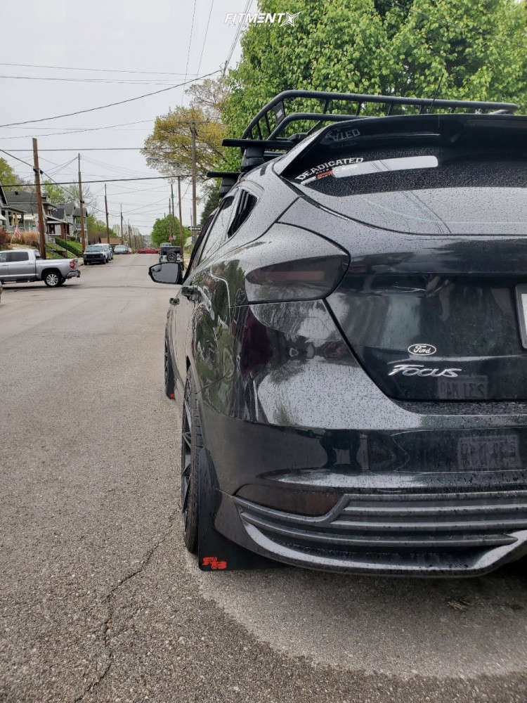 2017 Ford Focus ST with 18x8.5 XXR 567 and Kenda 255x40 on Lowering ...