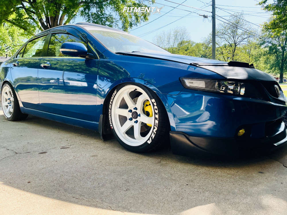2004 Acura TSX Base with 18x8.5 AVID1 AV6 and Bridgestone 225x40 on ...