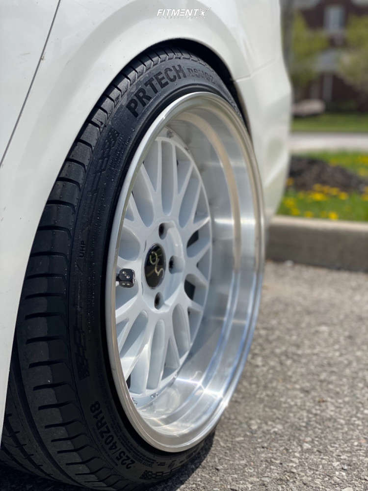 2013 Volkswagen Jetta Sportline with 18x10 JNC 005 and Crossleader ...